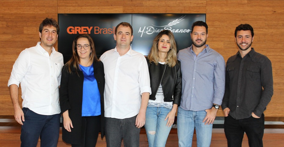 Grey Brasil conquista Adria, Isabela, Zabet e Basilar