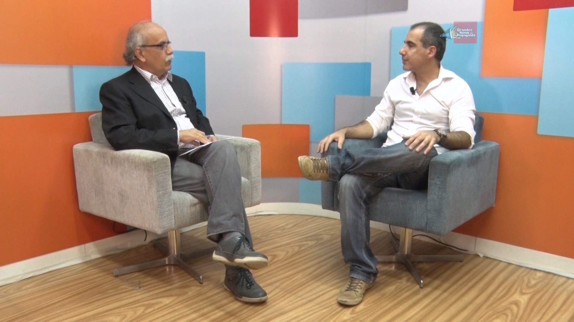 Roberto Calderón lança a BCX.agency