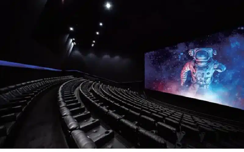 A mais avançada e sofisticada tela de cinema com painéis de LED, é Leyard!